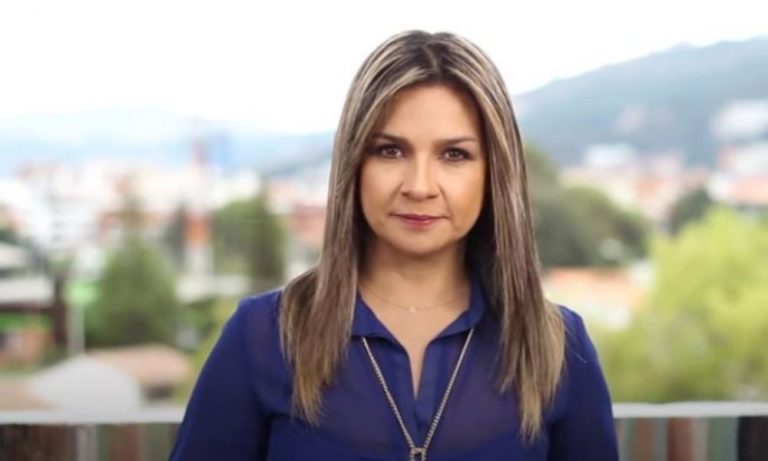 ¡Esto se calentó! Vicky Dávila llamó “depravado” a Gustavo Petro por ...